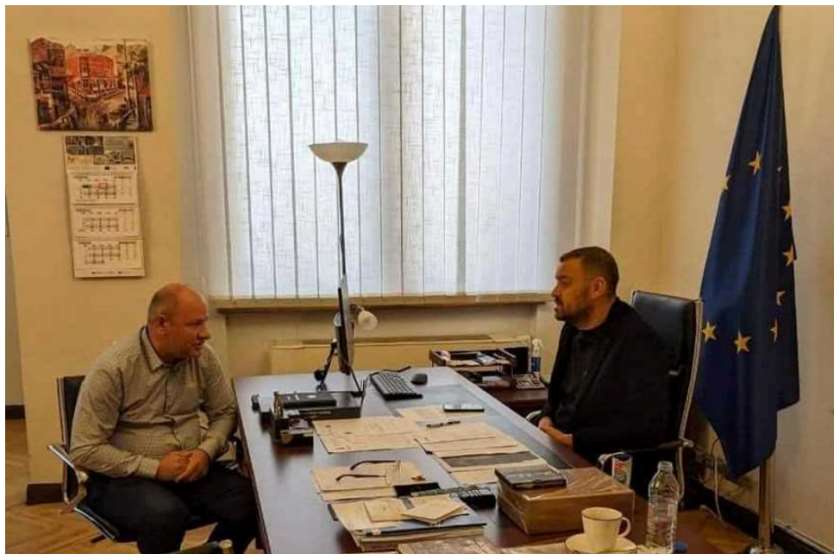 ბექა ოდიშარია საბერძნეთის დიასპორის წარმომადგენელსა და საინფორმაციო ...